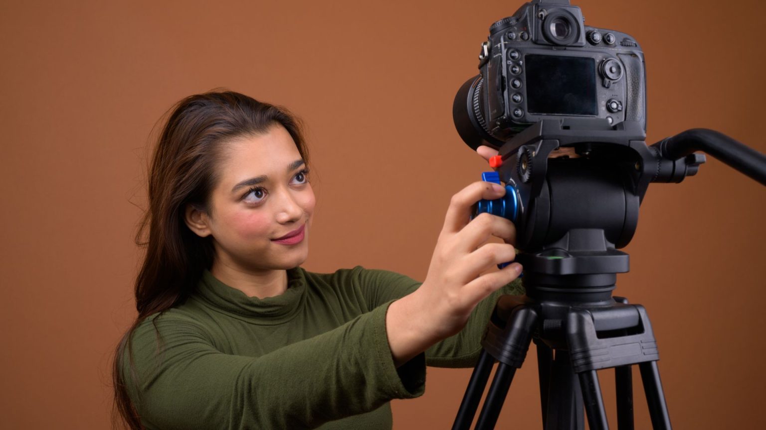 Best Cameras for OnlyFans Creators (2024 Update)