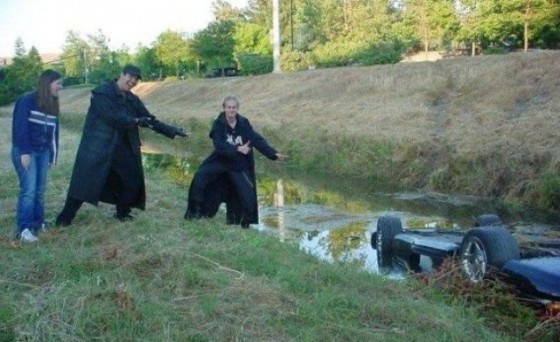 Funny Car Accident Photos (11 Pictures) - Everything Mixed